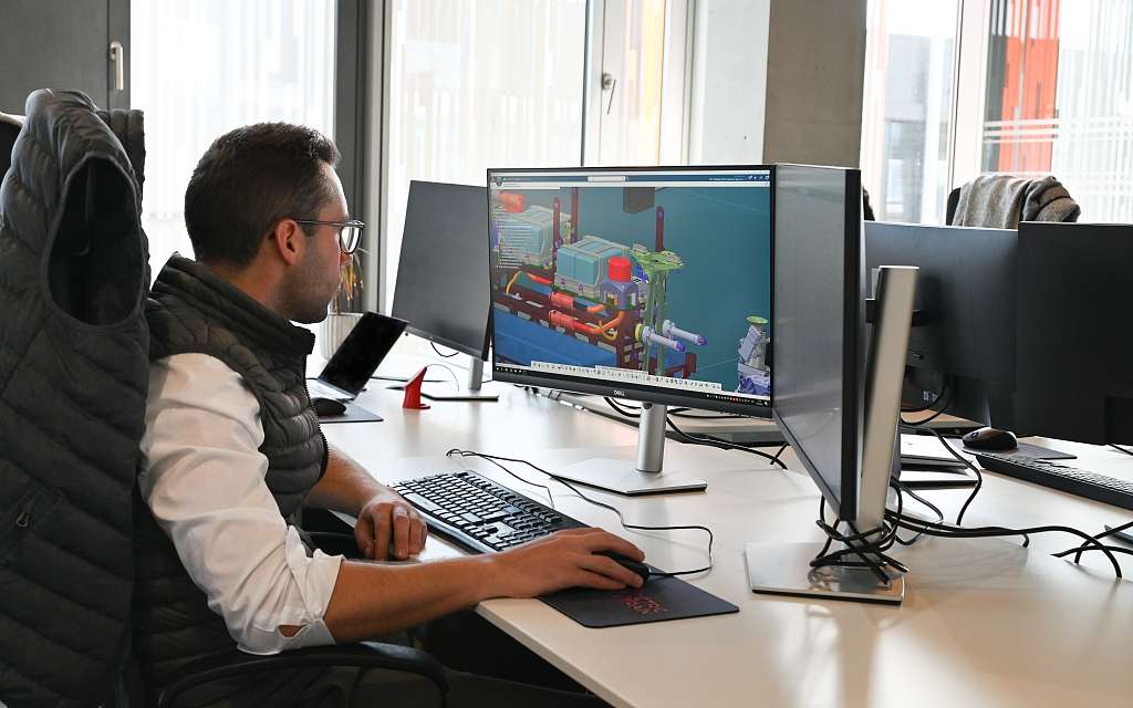 EFT–Hybrid–1x in Off-Road Vehicle | EFT Mobility AG