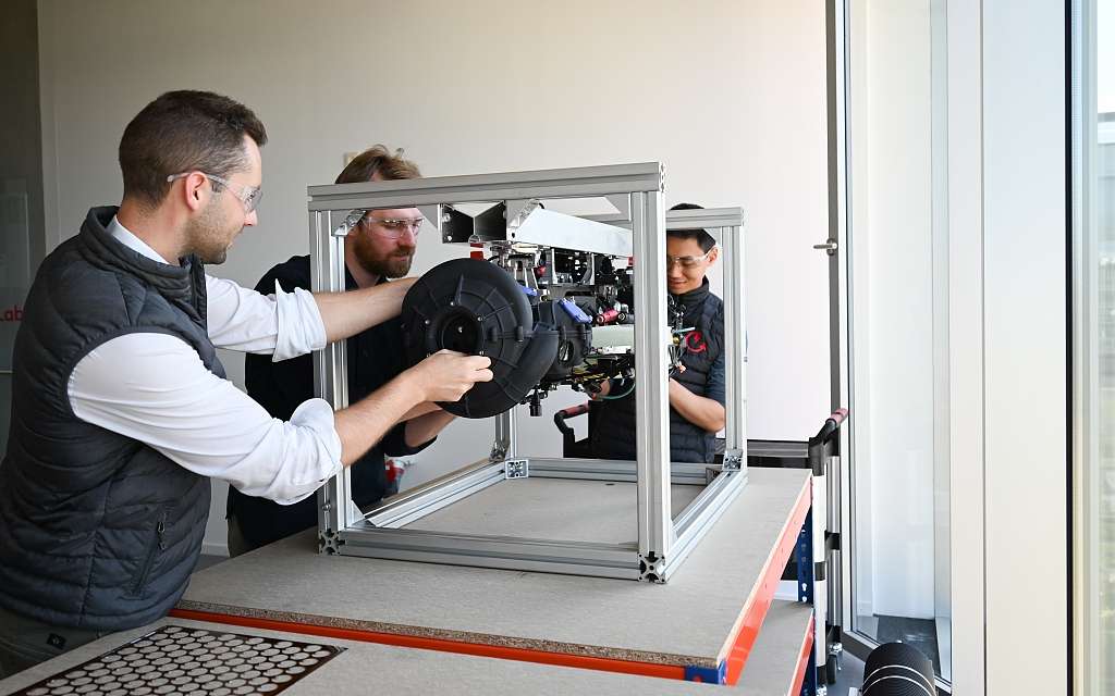 EFT–Hybrid–1x in Off-Road Vehicle | EFT Mobility AG